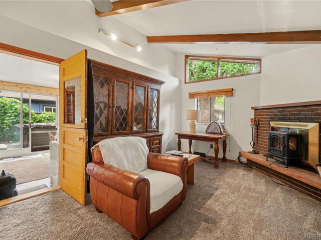 1337 Sharpe Place