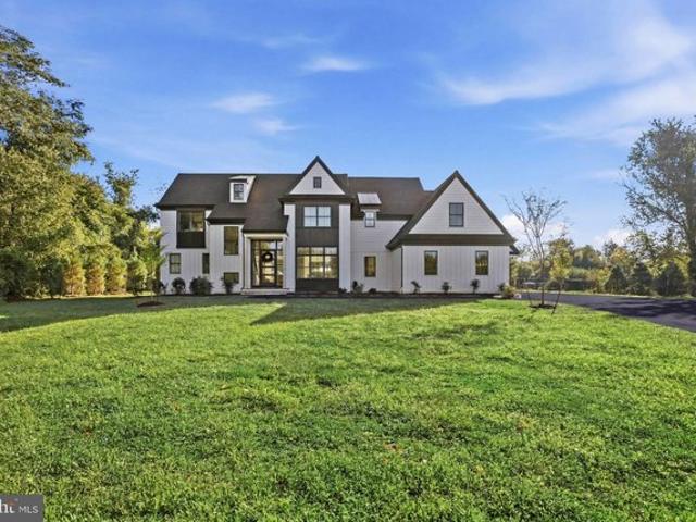 1337 Valley Rd, Glen Mills, PA 19342