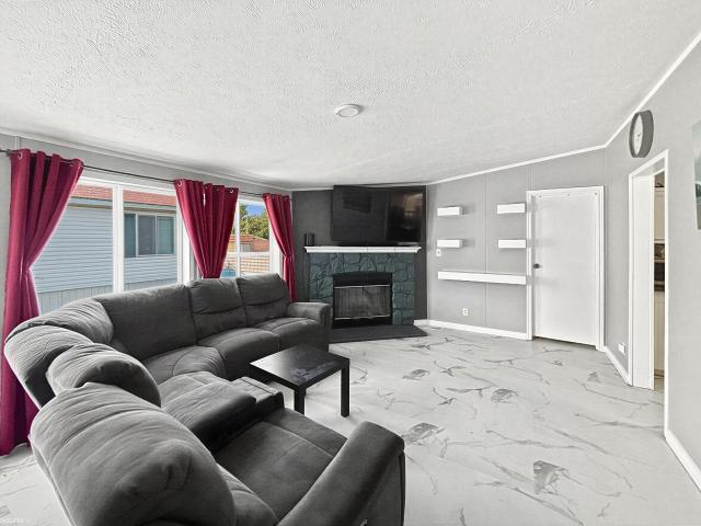 1338 Overlook Lane