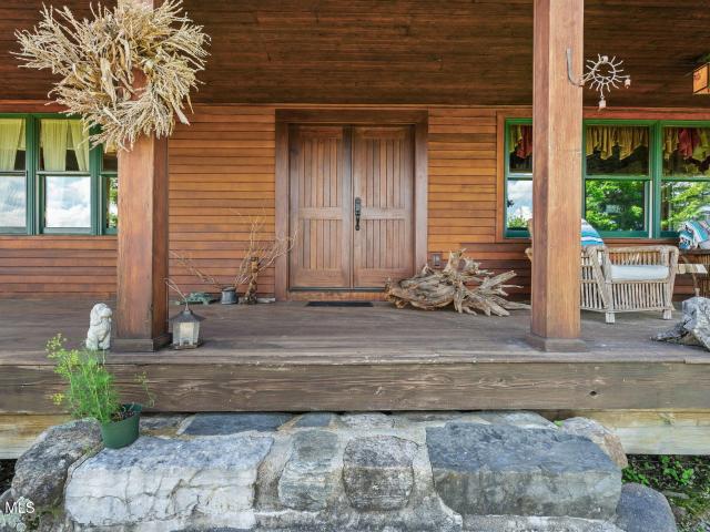 1338 Barton Hill Road