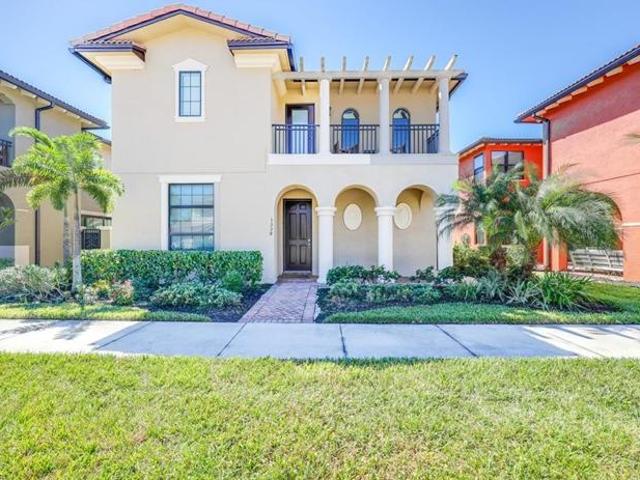 1338 Kendari Terrace, Naples, FL 34113