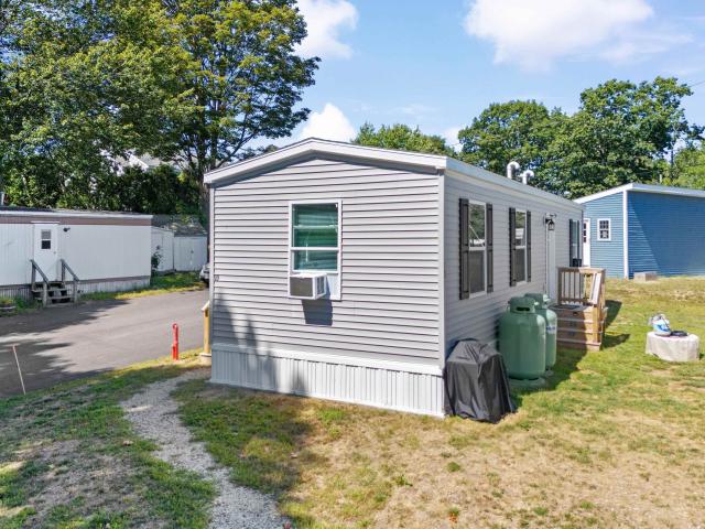1338 Woodbury Avenue # 10