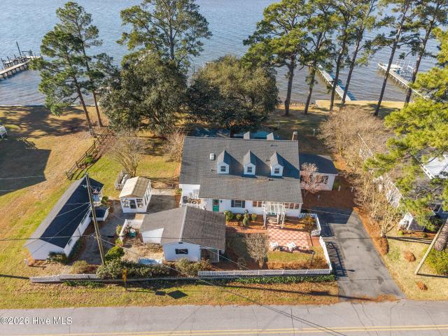 1339 Bayview Road