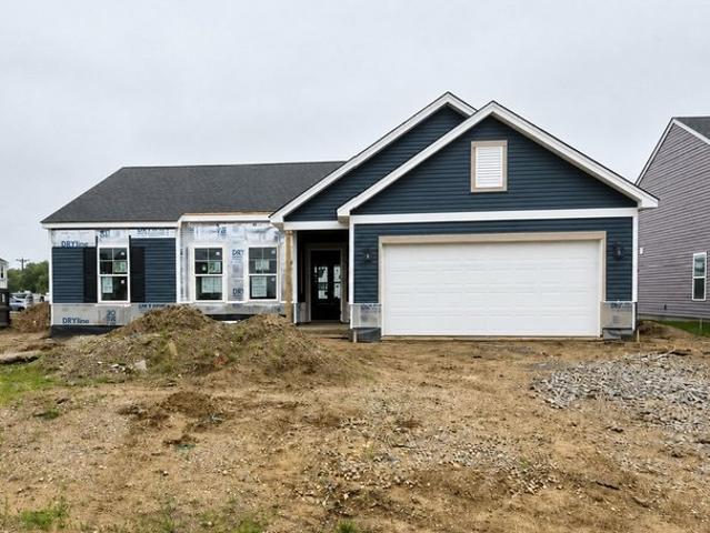 1339 Blue Spruce Ln, Wilmington, OH 45177