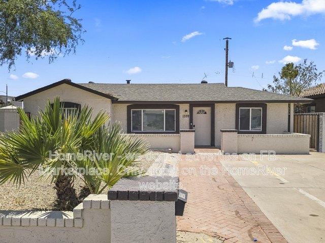 1339 E Glenrosa Ave, Phoenix, AZ 85014