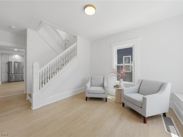 1339 W 95th Street