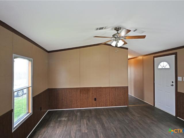 1339 Wald Road 33