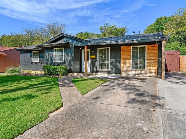 1339 Winding Trail