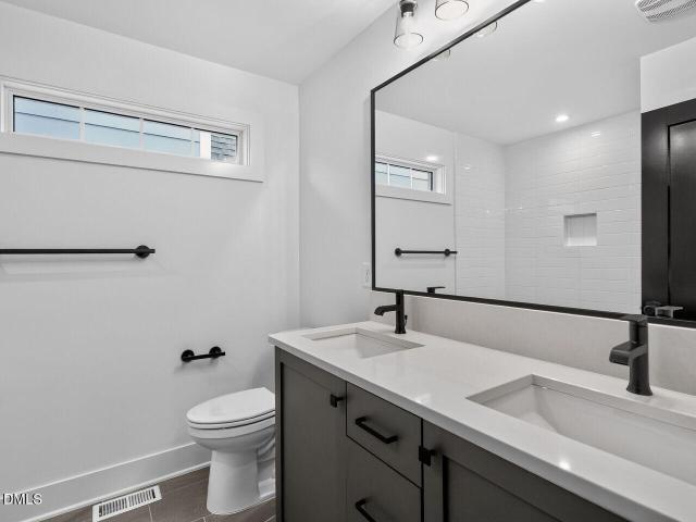 1339 1/2 Courtland Dr, Raleigh, NC 27604 | MLS #10154