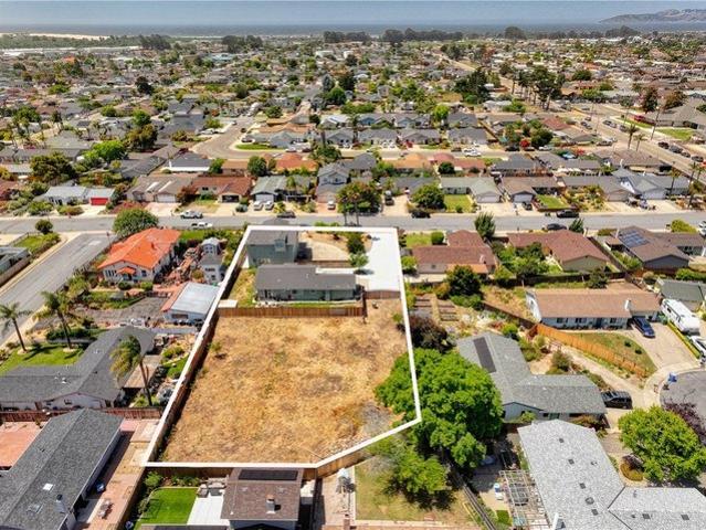 1339 24th St, Oceano, CA 93445