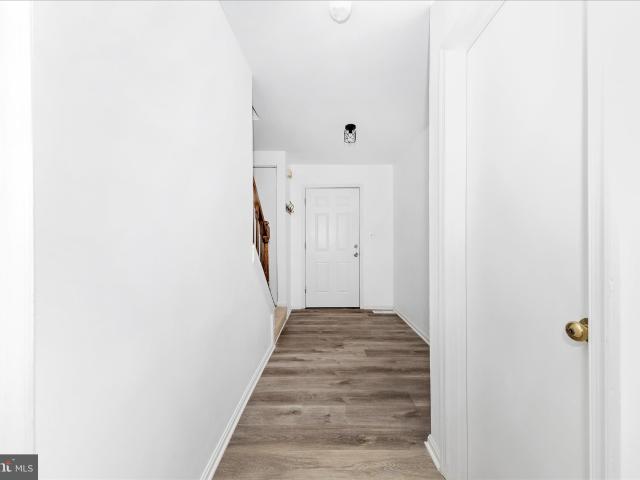 13303 Country Ridge Dr, Germantown, MD 20874 | MLS #MDMC2228 | Compass