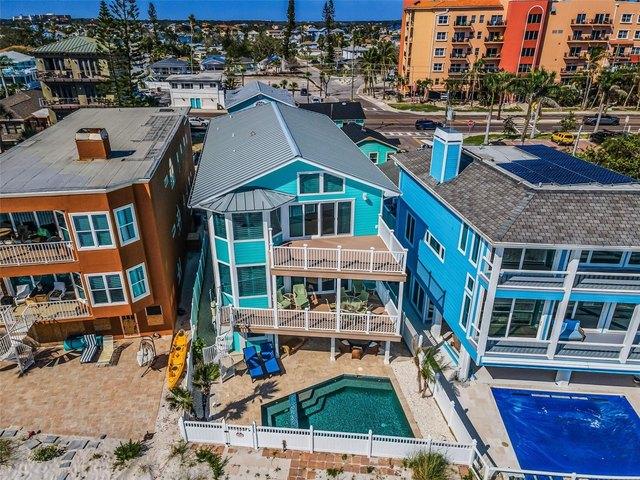 13303 Gulf Ln, Madeira Beach, FL 33708
