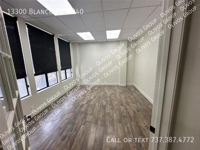 13300 Blanco Rd, Studio