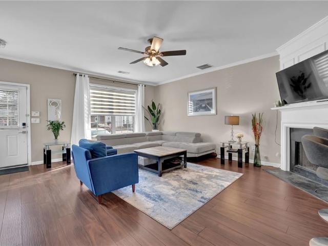 13300 Morris Road 62
