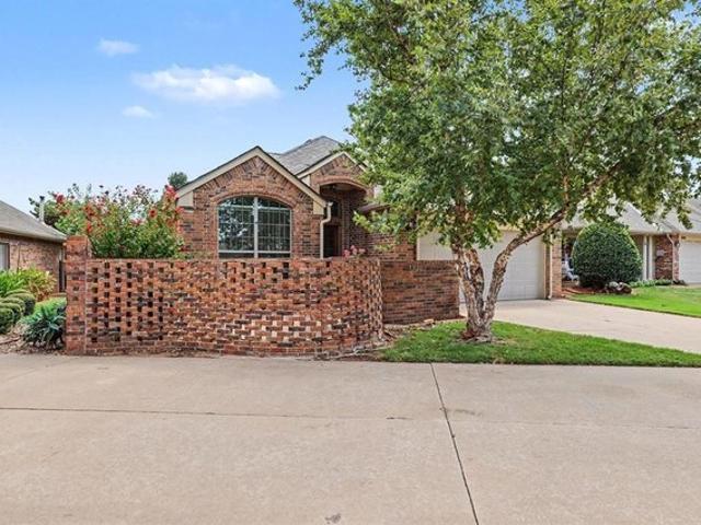 13300 Prairie View Ln, Oklahoma City, OK 73142