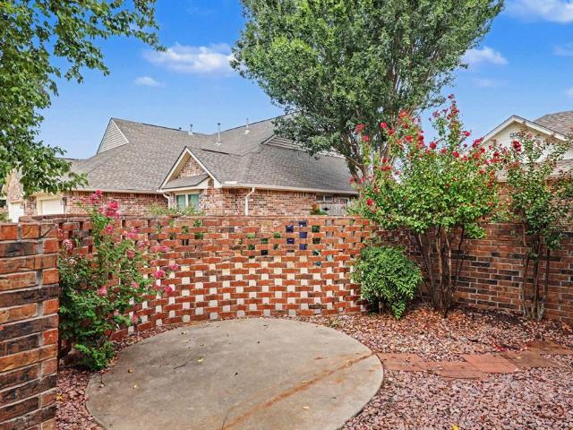 13300 Prairie View Lane
