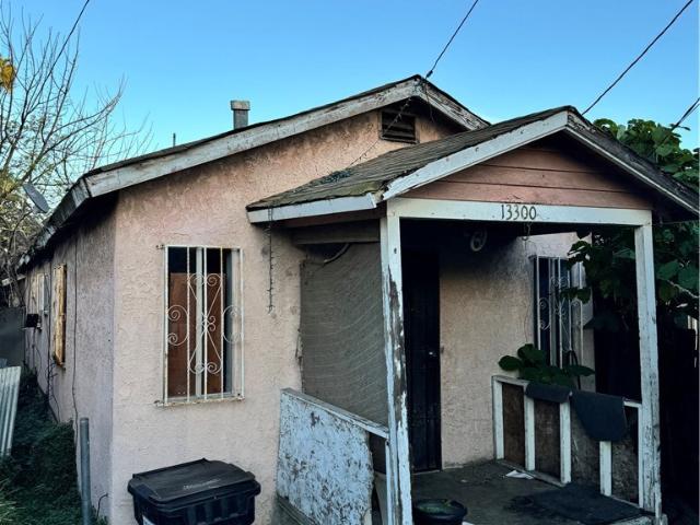 13300 S Largo Ave, Compton, CA 90222 | MLS #DW25271 | Compass