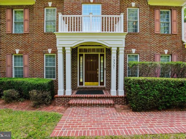 13301 Dumfries Road