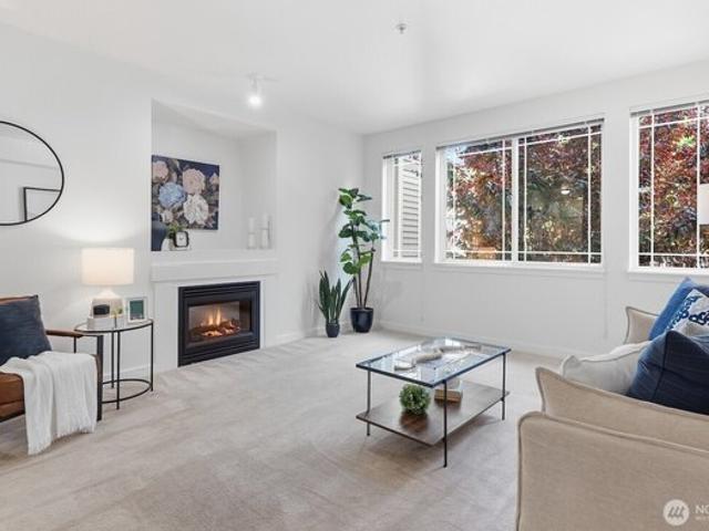 13301 SE 79th Pl Unit C205, Newcastle, WA 98059