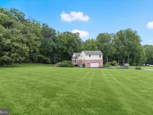 13304 Ridgewood Dr, Ellicott City, MD 21042 | MLS #MDHW2065