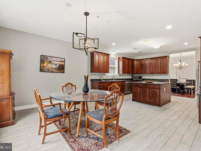 13305 Old Fort Road