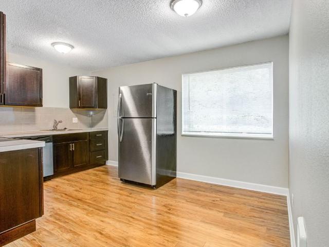 13306 SE Linden Ln 2 Bedroom Apartment for Rent at 13306 Se Linden Ln, Oak Grove, OR 97222 Milwaukie Heights