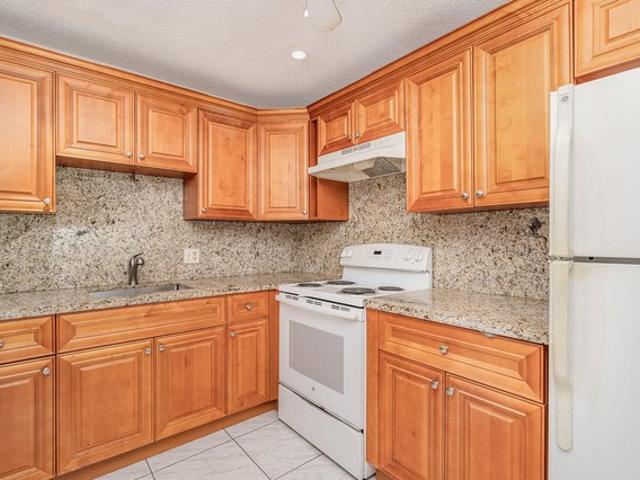 1330 NW 43rd Ave Apt 202, Lauderhill, FL 33313
