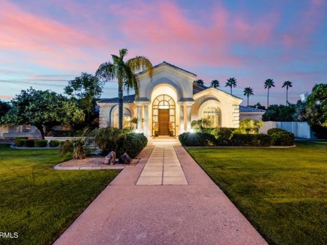 1330 N 40th St #2, Mesa, AZ 85205