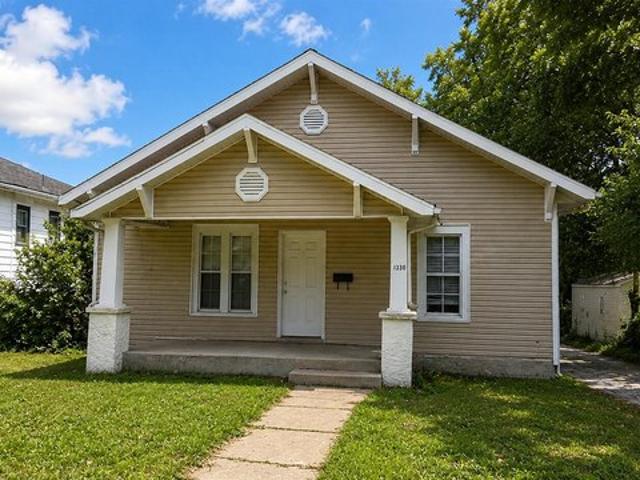 1330 N Broadway Ave, Springfield, MO 65802