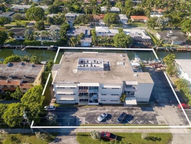 1330 NE 105th St #304, Miami Shores, FL 33138