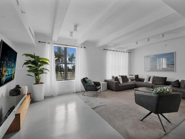1330 Ocean Dr #2A, Miami Beach, FL 33139