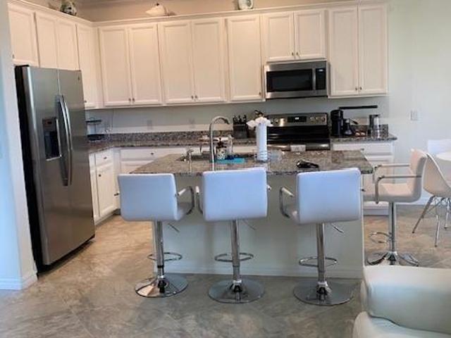 1330 Oceania Dr, Unit 2, Naples, FL 34113 | MLS #226012