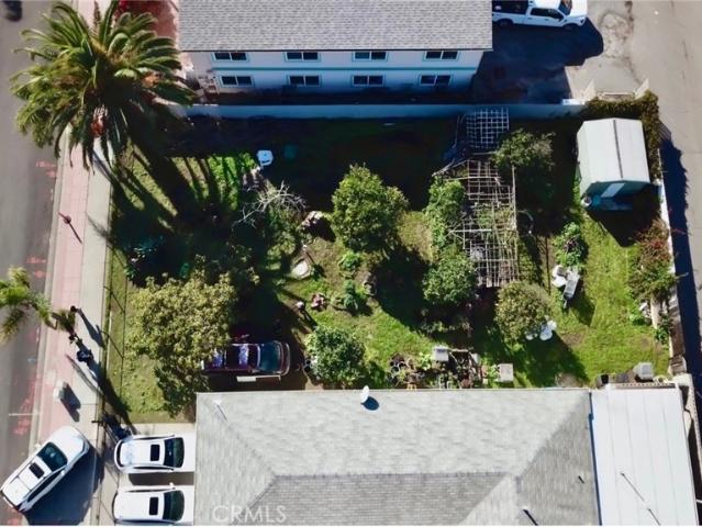 1330 Bush Street