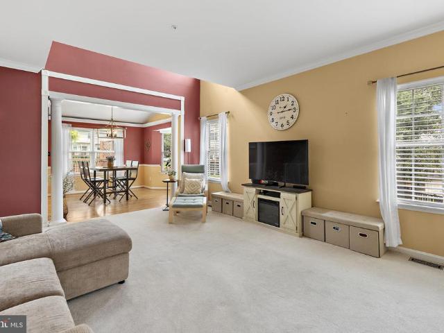 1330 Banyan Circle