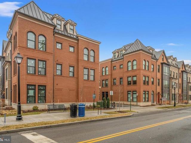 1330 Cameron St, Alexandria, VA 22314