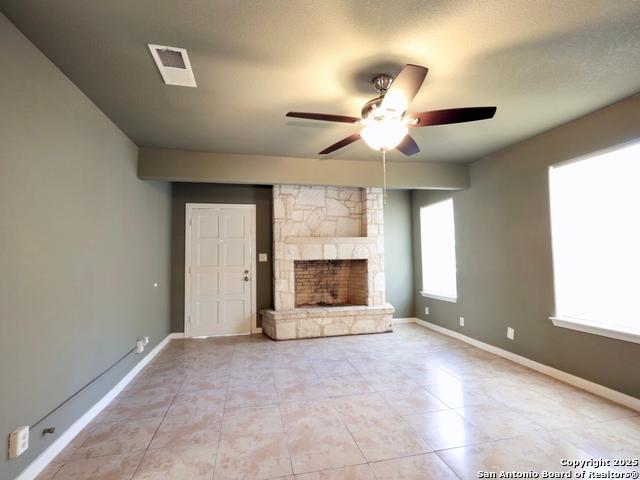 1330 Fenfield