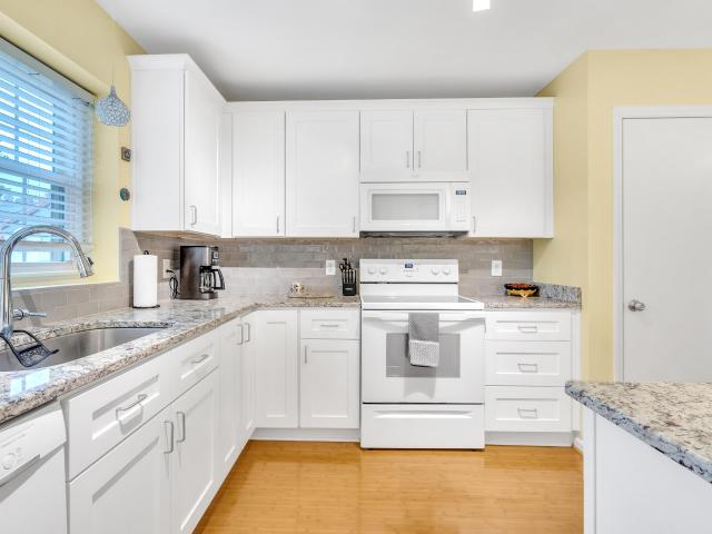 1330 Garden Crest Circle