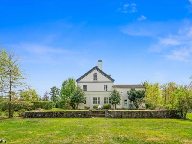 1330 Great Road