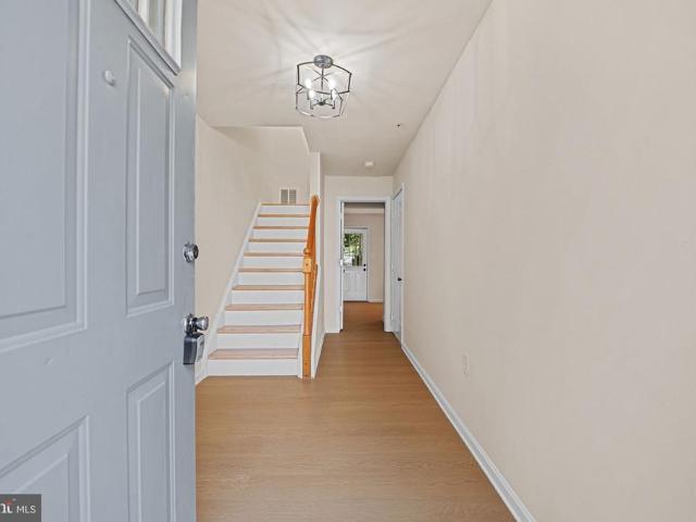 1330 Hampshire Drive # 7E