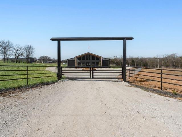 1330 Jrc Rd, Gainesville, TX 76240 | MLS #21245 | Compass