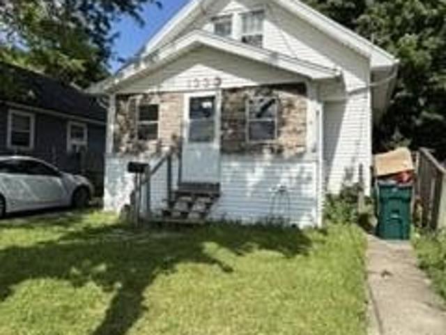 1330 Lansing Ave, Lansing, MI 48915