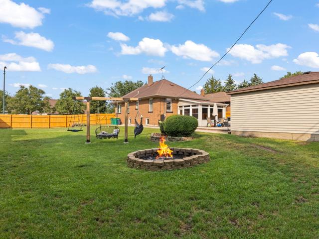 1330 Plainfield Road