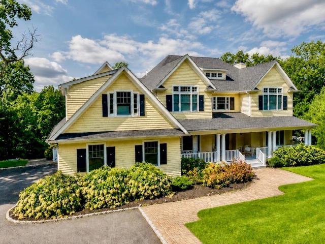 1330 Ridge Road