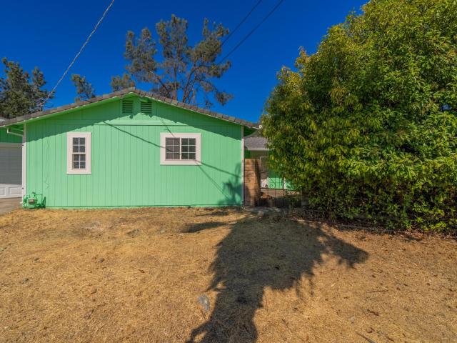 1330 Scenic Way