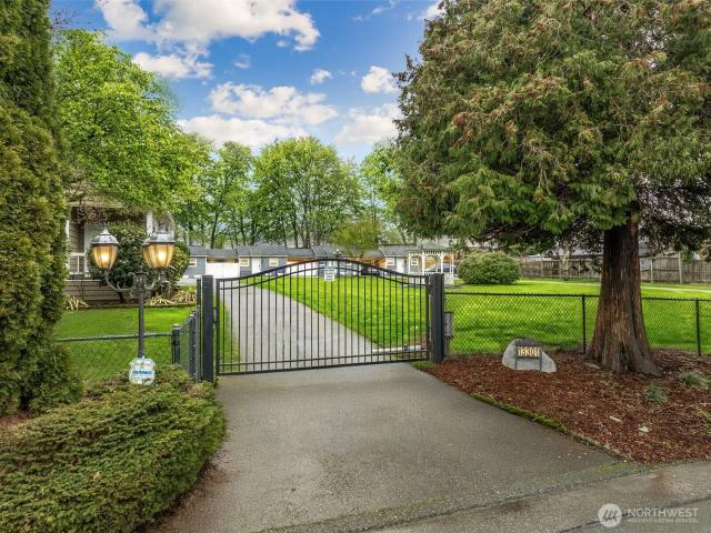 1330 th Ave S, Tukwila, WA 98178 | MLS #2477 | Compass