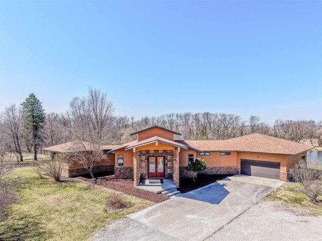1330 th St, West Liberty, IA 52776