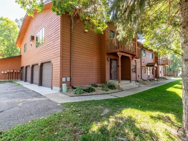 1330 13th Street Cir Unit 1/2, Sauk Rapids, MN 56379