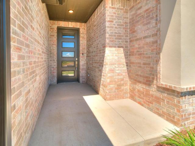 13313 Porto Lane