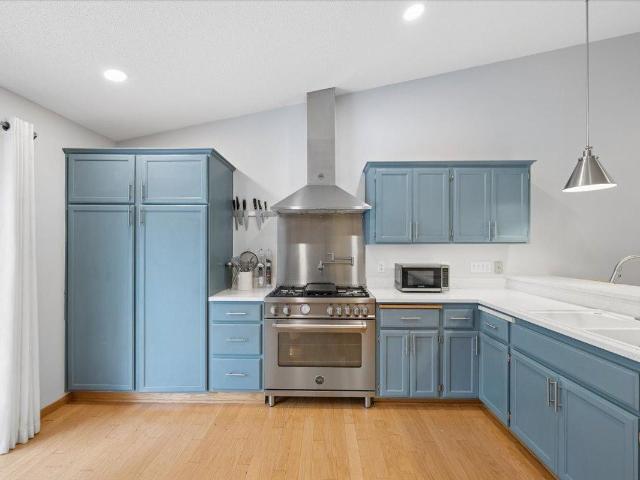 13310 Glenhaven Court