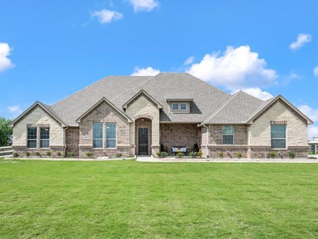 13310 McAllen Ln, Justin, TX 76247